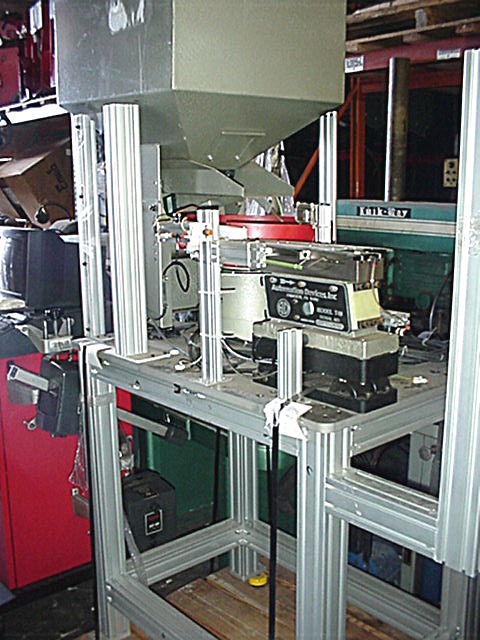 PLASTIC CAPPING MACHINES